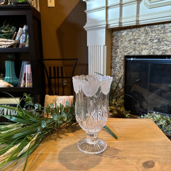 Accents | Vtg Block Lead Crystal Footed Tulip Hurricane Vase 7 | Poshmark
